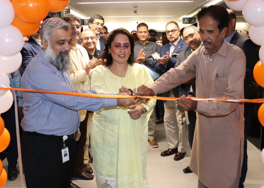BOP inaugurates new corporate & treasury office at Sky Tower, Karachi ...