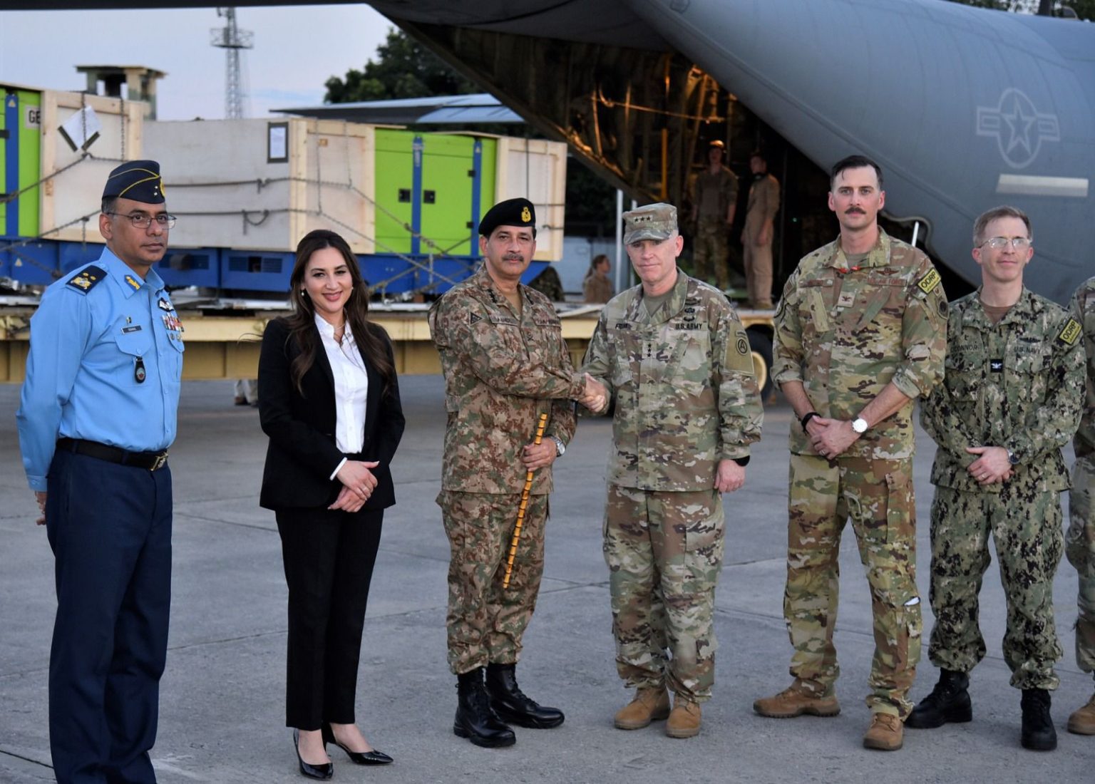 US ARCENT extends humanitarian assistance for the flood-affected of ...